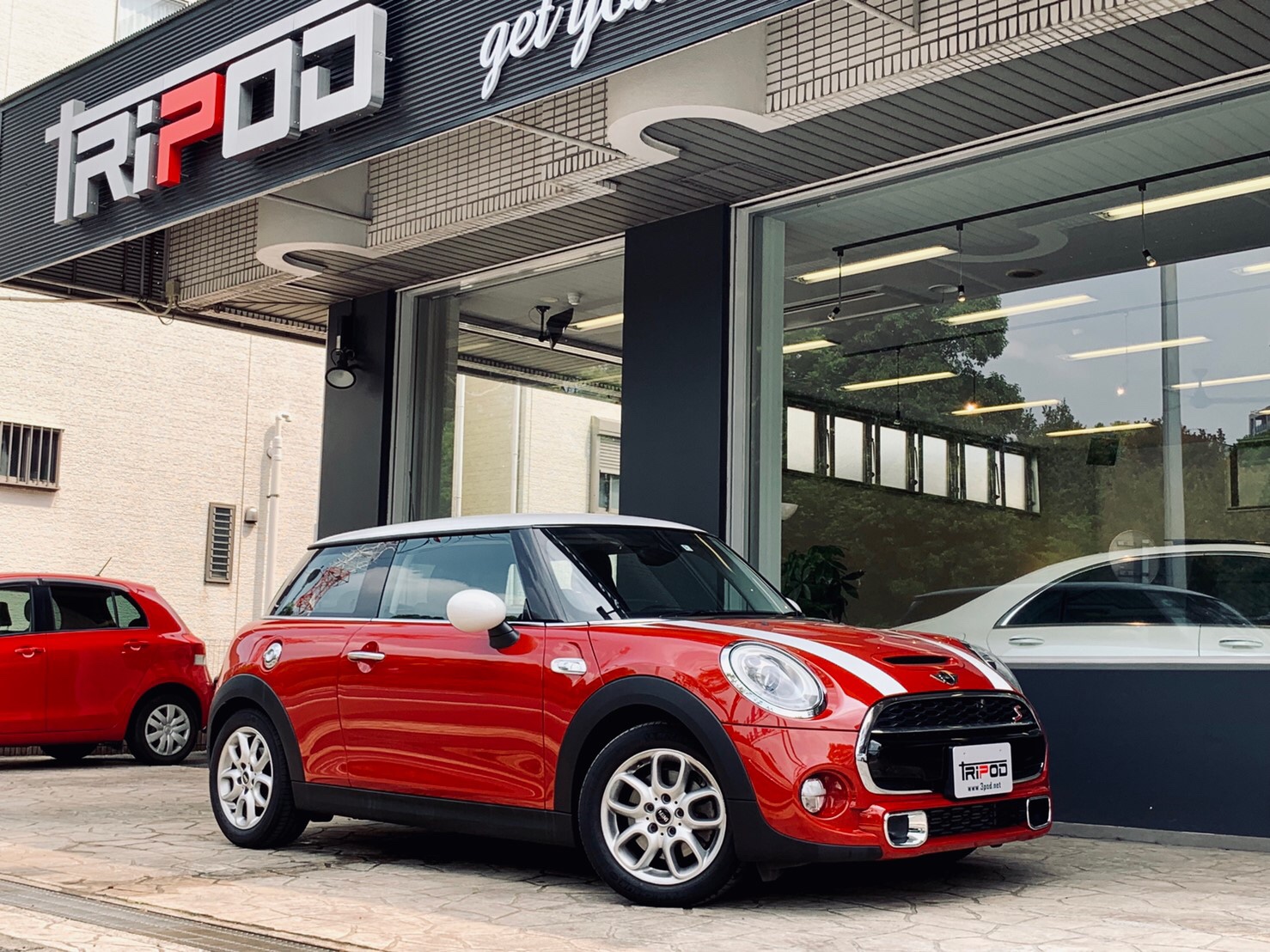 BMW MINI CooperS 3ドア 純正ナビ バックカメラ - トライポッド