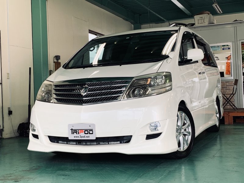 TOYOTA ALPHARD MS - トライポッド